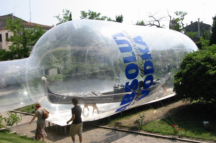 609_Absolut originals / Exhibitions / Home - HANS HOLLEIN.COM